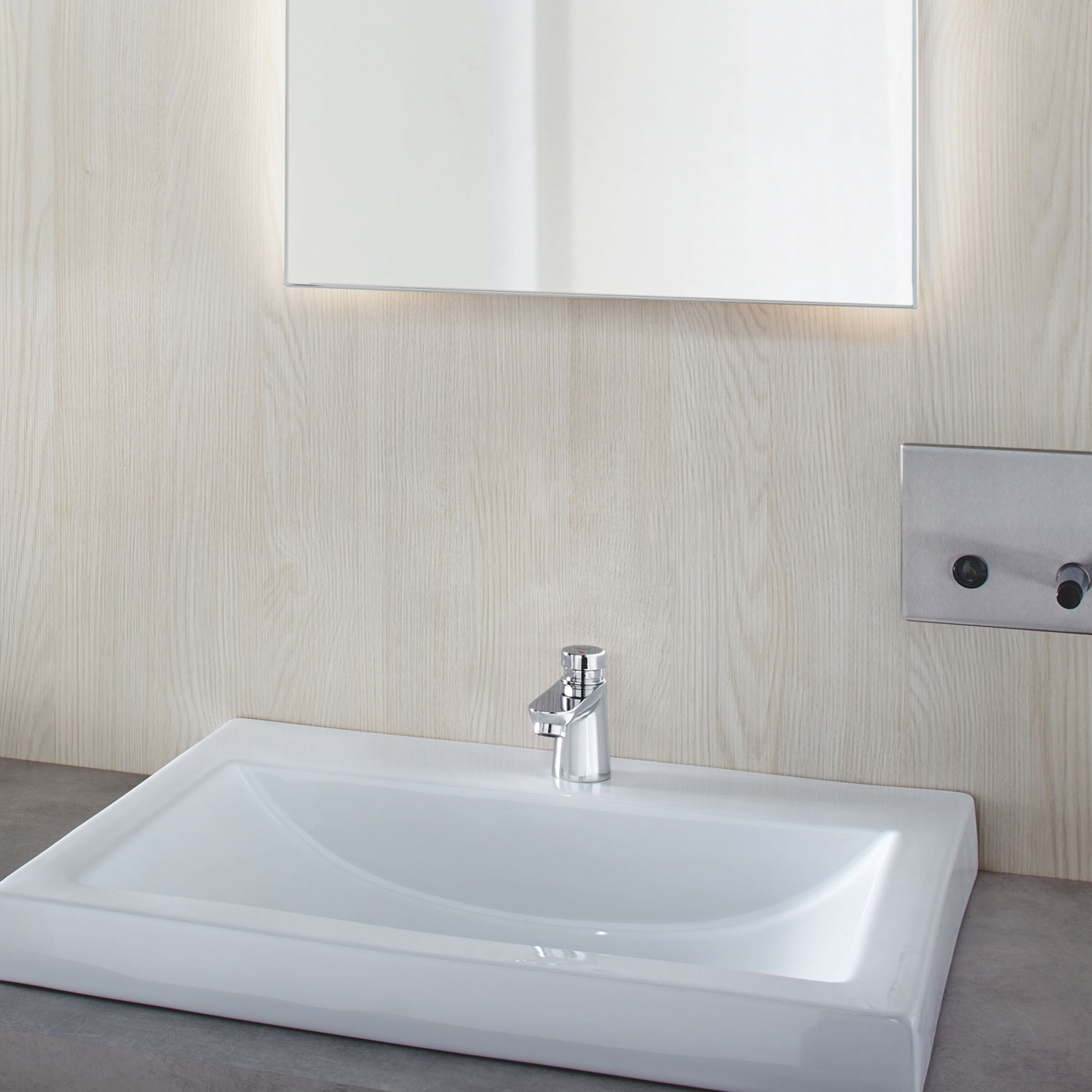 Grohe Euroeco Cosmopolitan T Self Closing Monobloc Pillar Tap